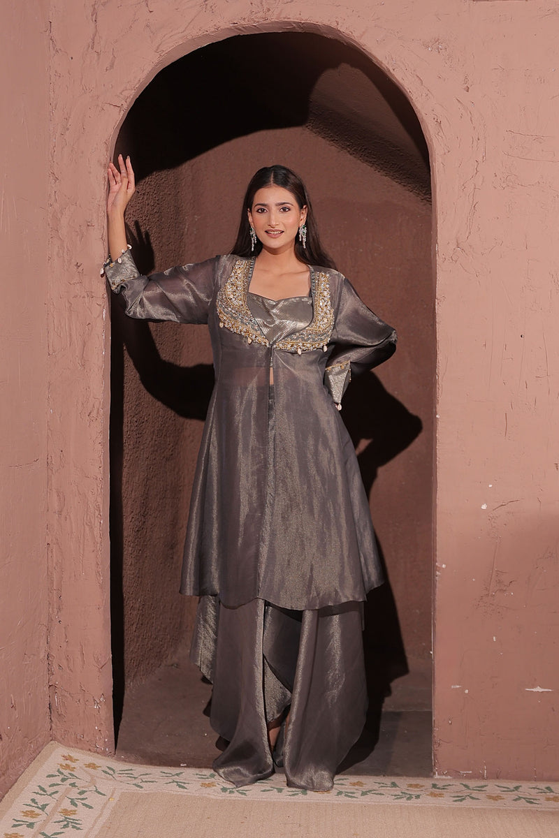 Azra Asymmetrical Palazzo with Short Blouse and Cape